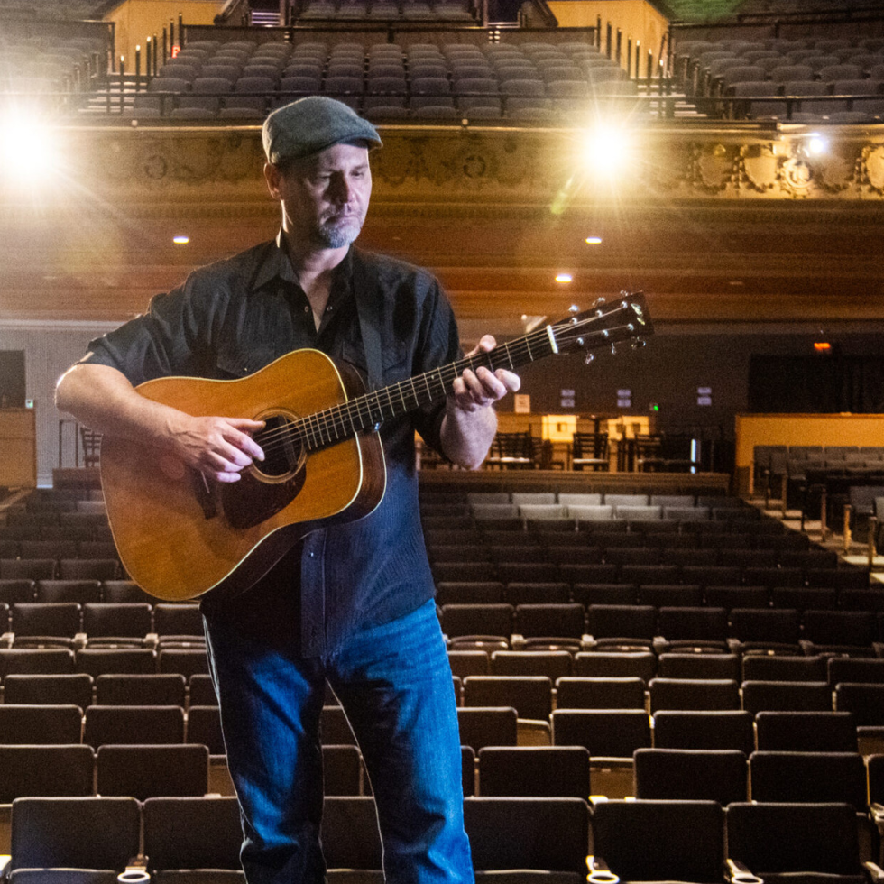 Alastair Moock | Celebrity Series of Boston