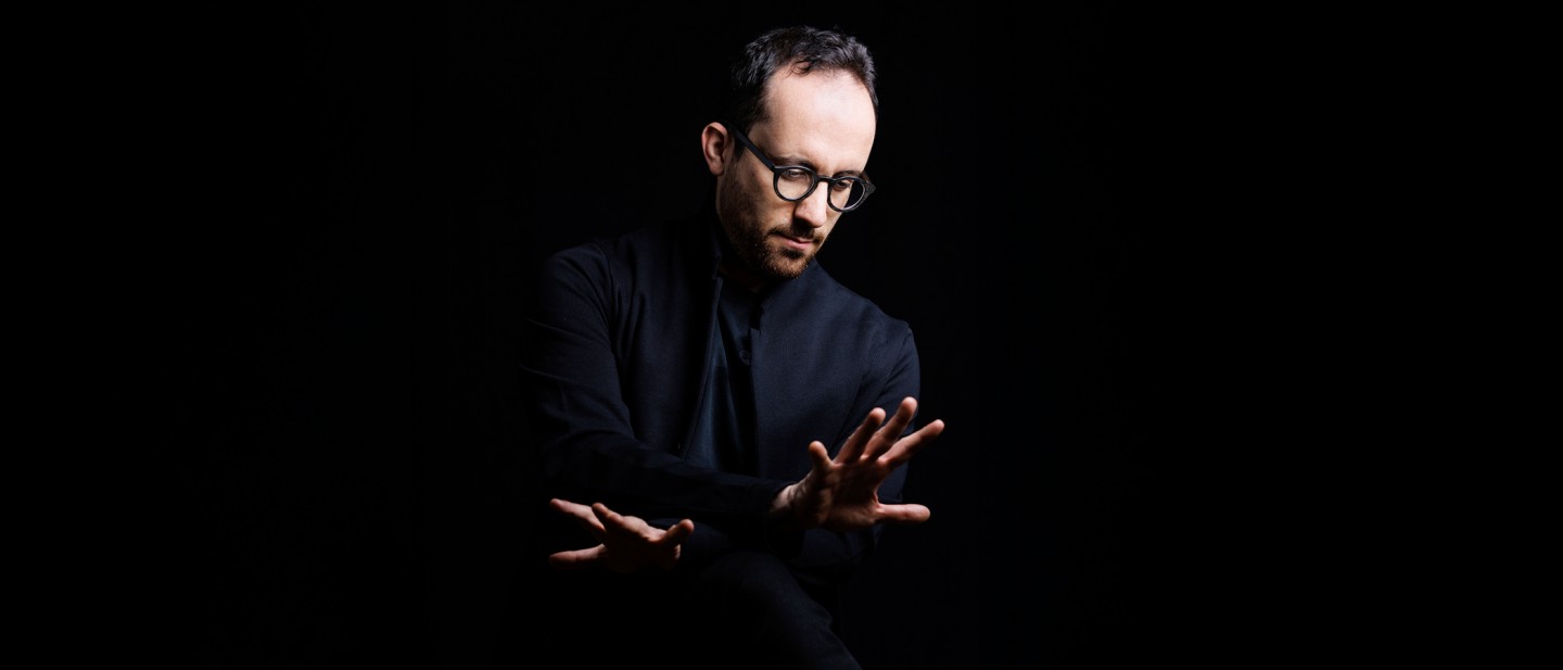 Igor Levit | Vivo Performing Arts